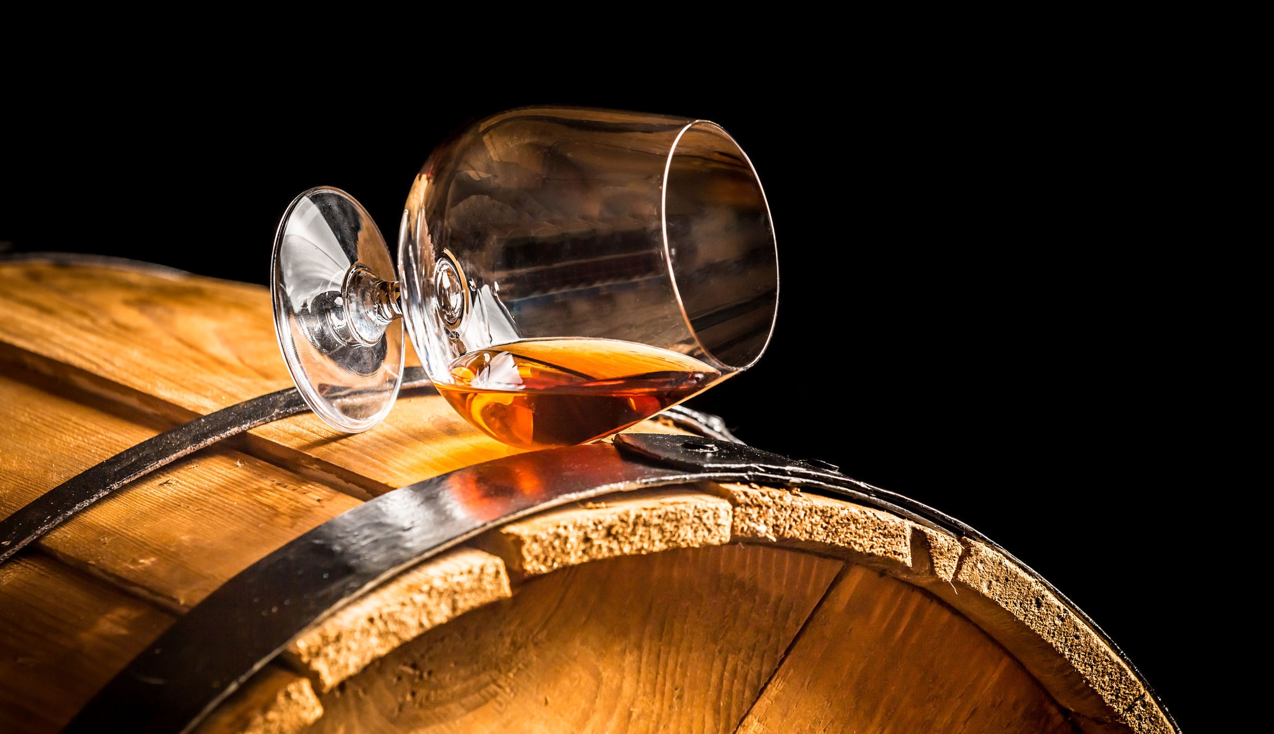 Flavor and sophistication with carefully selected cognacs | Shopping in ...