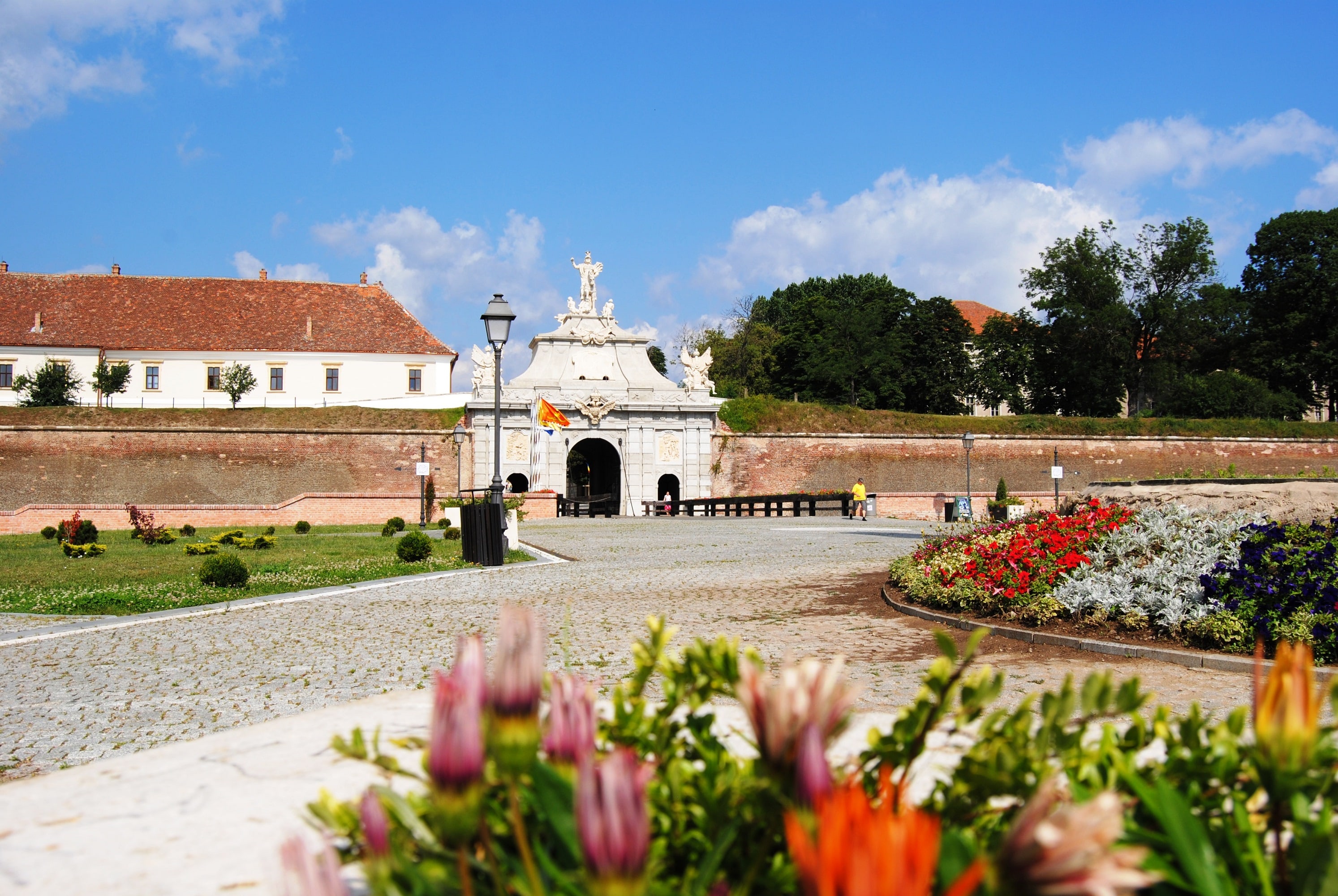 #Centennial: Alba Iulia – Tourists attractions filled with history ...